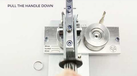 Wholesale Button Machines and Parts - Mini Metal Button Machines — Neil ...